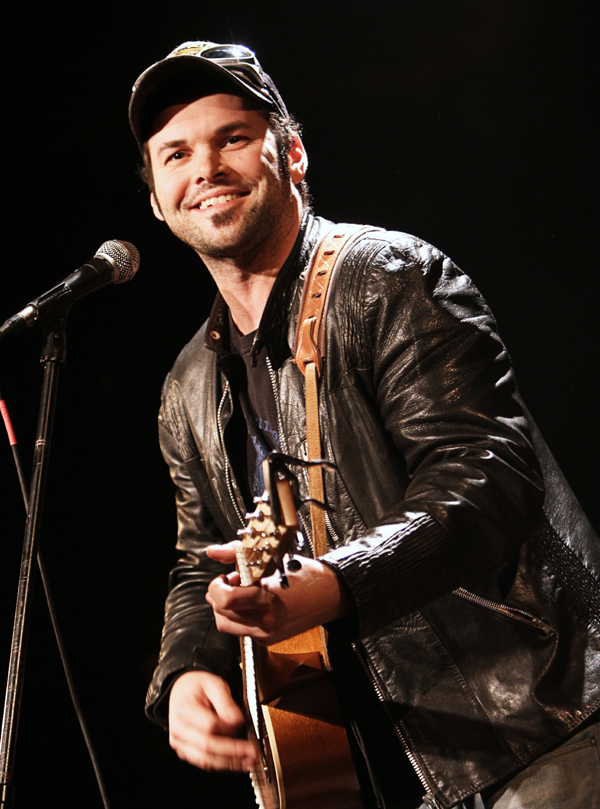 Samedi 2 février 2013: Alexandre Belliard dans Légendes d'un peuple - CRAPO